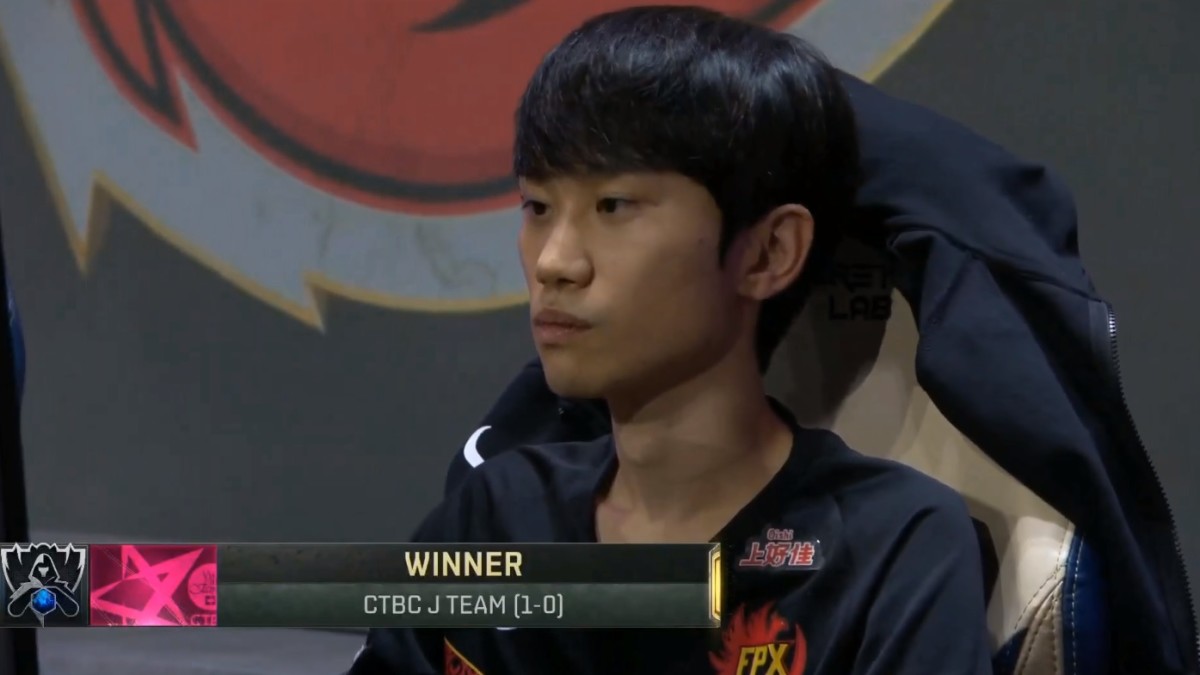 Worlds 2019: J-Team le pone el disfraz de LGD a FunPlus Phoenix - Millenium