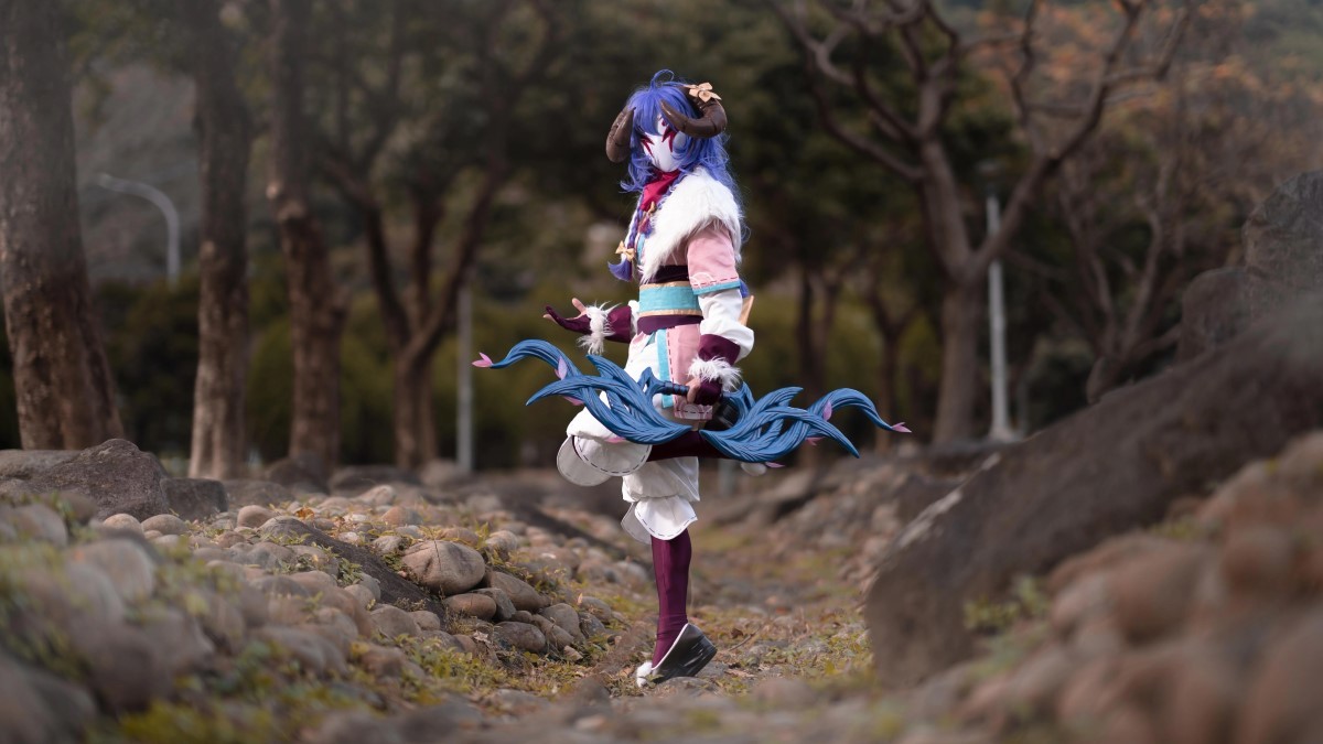 LoL: El impresionante cosplay de Kindred que muestra como sería en una ...