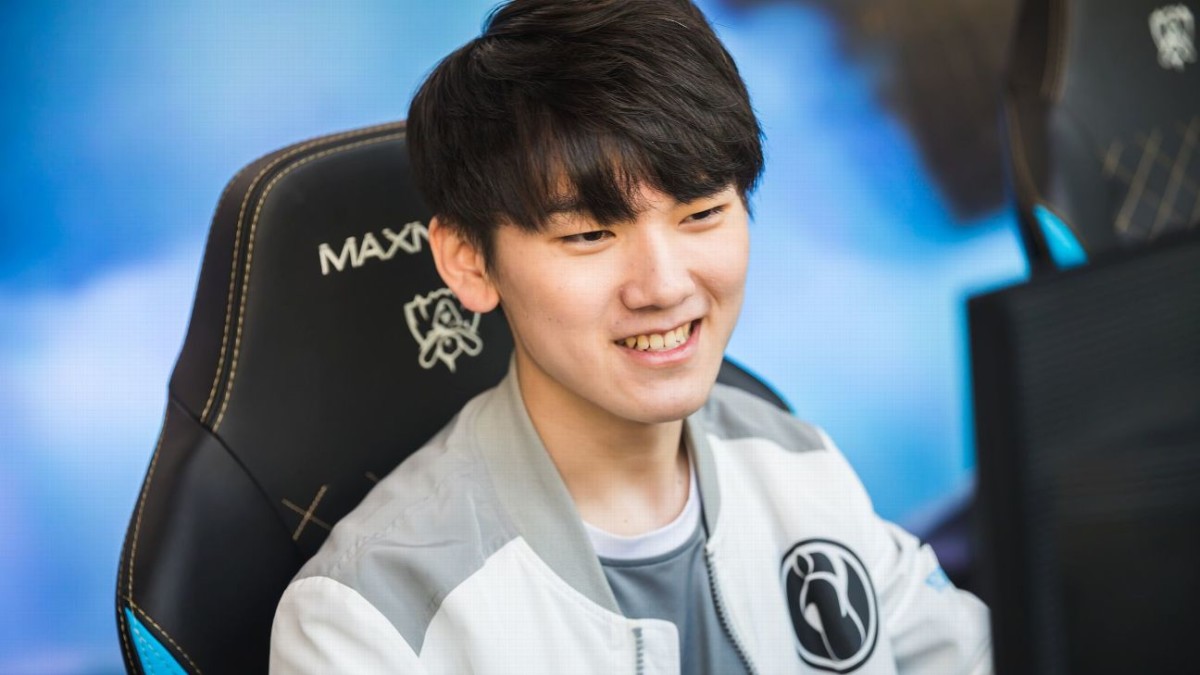 LoL: Un campeón del mundo vuelve a competir, JackeyLove se une a Top ...