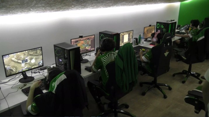 LoL: Miniduke cede el protagonismo a sus compañeros y Betis ya está en ...