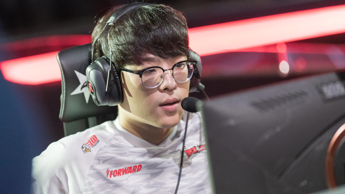 LoL: De estrella al paro, Smeb busca equipo en Twitter tras no renovar ...